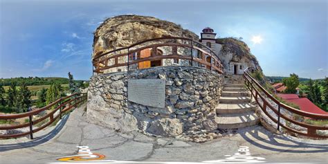 Скален манастир Св Димитър Басарбовски