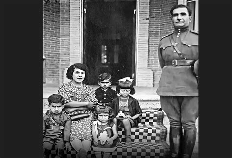 100 قصه دیگر از لابه لای تاریخ ‌ سرنوشت هفت خواهر و برادر خانواده