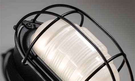 Sy 6 Compact Oval Led Bulkhead With Cage Jandg Coughtrie