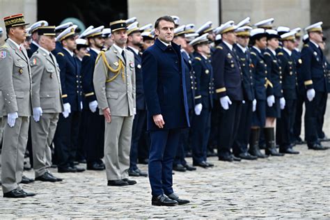 Photo Emmanuel Macron Présidera La Cérémonie Emmanuel Macron