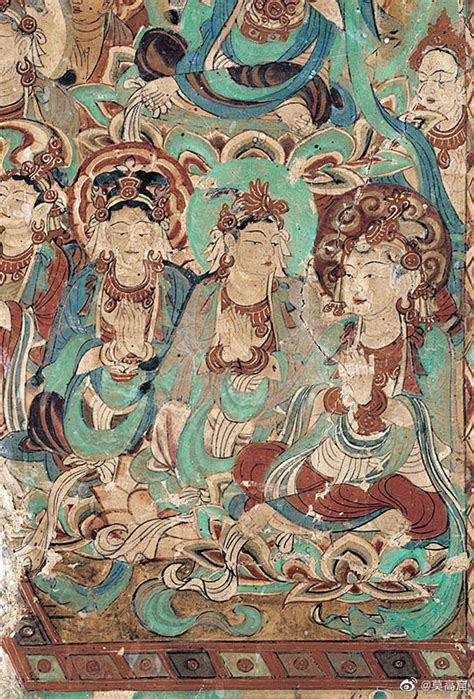 【菩萨】遇见敦煌 莫高窟第154窟，中唐。这是位于释迦佛左下侧的一组菩萨，人物刻画细腻，色彩艳丽如新。