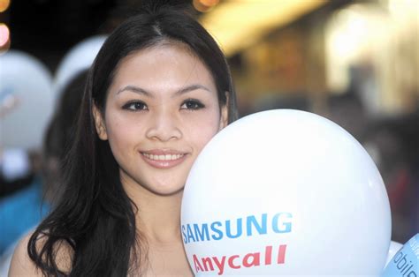 Yu Chus Folder Photo Sharing Network