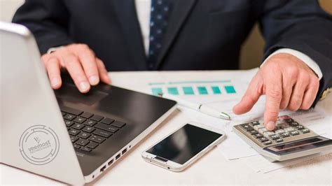 Efficient It Budget Management And Financing Veemost Technologies