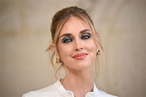 Chiara Ferragni Il Video Con La Canzone Di Lucio Corsi
