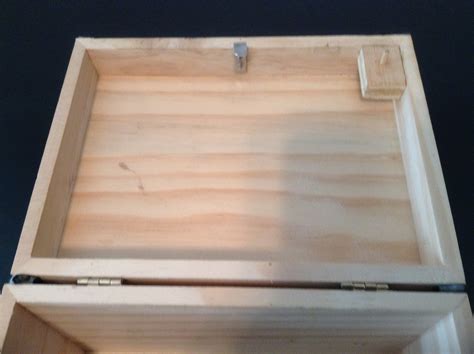 Arduino Knock Knock Treasure Box 10 Steps Instructables