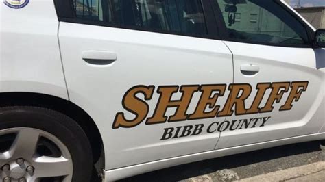Woman In Critical Condition After Shooting On Log Cabin Drive In Macon