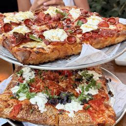 Truly Pizza Updated July 2026 307 Photos And 140 Reviews 320 N