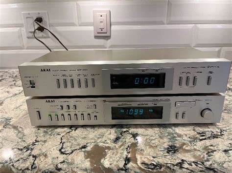 Akai Audio Timerdt 100 And Digital Tunerat V04 Stereo Systems And Home Theatre Gatineau