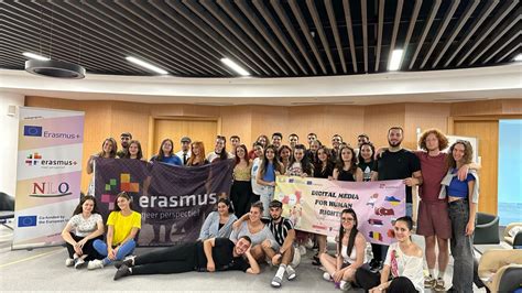 Network And Learning Opportunities On Linkedin Erasmusplusjeugd