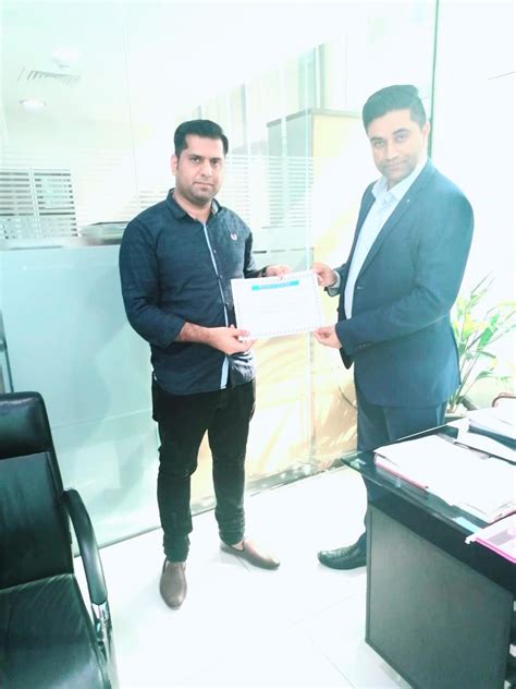 Muhammad Usman Aslam On Linkedin Receiving