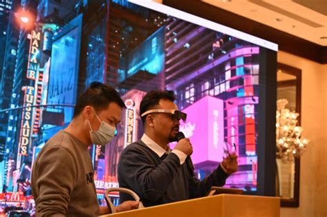麦耘 AR 发布高端 AR 眼镜能代替手机和电脑所有功能 极客公园