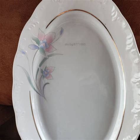 Българско порцеланово плато Съдове Сервизи Прибори Варна Порцеланово елипсовидно пла