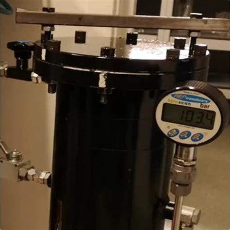 Pressure Testing Rig Used To Perform High Pressure Tests Download