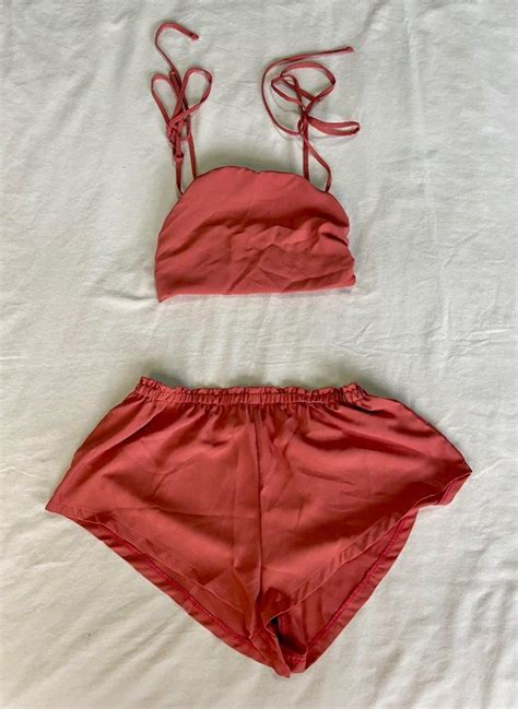 Bnwt Nekid Beach Crop Set In Blush Women S Fashion Dresses Sets Sets Or Coordinates On