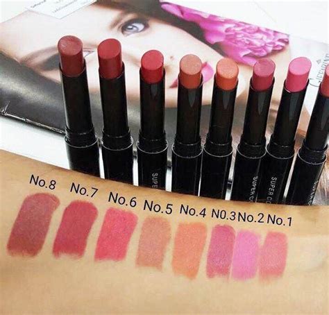 ลิป สติก กิฟฟารีน อินโนเวีย ลิป คัลเลอร์ กิฟฟารีน สีสวยมาก เนื้อบางเบา ติดทนนาน Innovia Lip