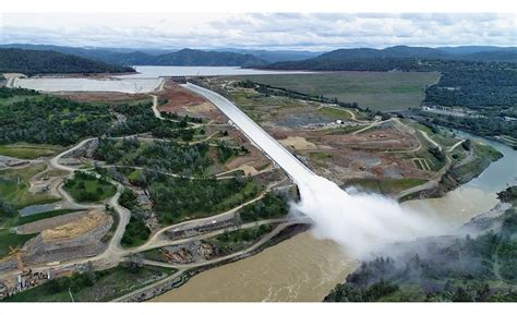 Officials Release Water In Oroville Spillways First Test 2019 04 10
