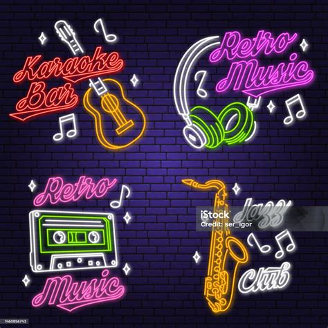 복고풍 음악 네온 포스터 배너 네온 사인 엠블럼 밝은 간판 복고풍 헤드폰이 있는 라이트 배너 색소폰 오디오 카세트 클래식