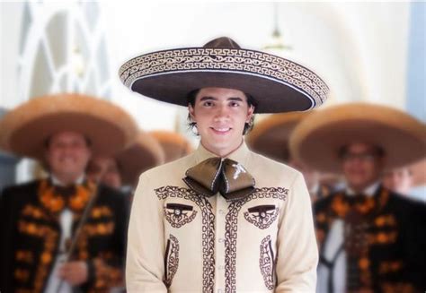 Alejandro Fernández Jr Continua Los Pasos De Su Abuelo Vicente