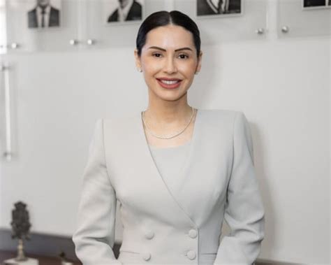 Rita Bervig é Eleita Primeira Mulher Presidente Do Colégio Notarial Do Rs