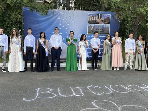 Свідоцтва про повну загальну середню освіту сьогодні отримали ще 26 випускників Сокирянської