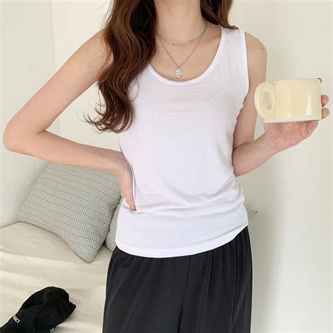 네쥬 여성 봄 여름 기본티 라운드 무지 나시티 민소매 티셔츠 이랜드몰 네쥬 여성 봄 여름 기본티 라운드 무지 나시티 민소매 티셔츠 이랜드몰