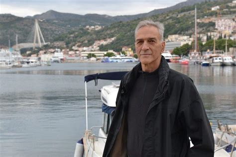 [dubrovČani Izvan Grada] Andro Knego Od šangajki U Karmenu Do