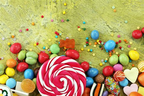 젤리와 설탕은 사탕 다른 차일 과자 및 취급의 다채로운 배열입니다 0명에 대한 스톡 사진 및 기타 이미지 0명 과일 독일 Istock