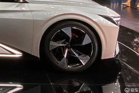 【灵悉l概念版外观图片 汽车图片大全】 易车