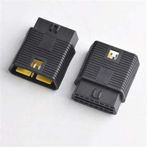 Compact Inside Yellow 12v 24v Obd2 16 Pin Male To Female Plug Connector