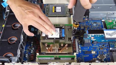 Lenovo Thinksystem Sr665 V3 Removing A Processor And Heat Sink Youtube