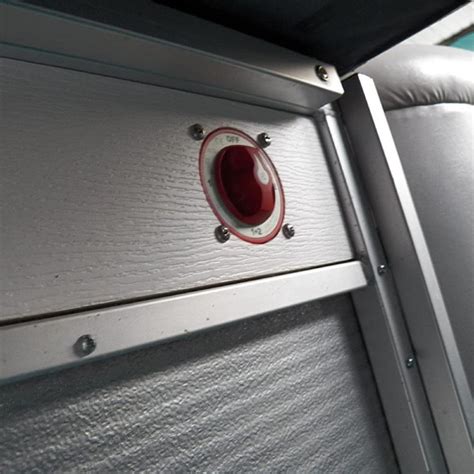 Isolator Switch Stable Performance Red Wide Applic Grandado