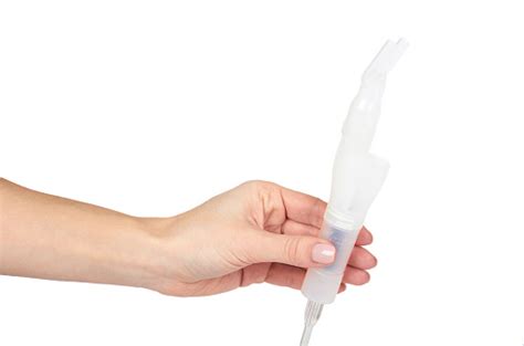 분무기 흡입기 장치 호흡기 치료 가족 사용을 위해 흰색 배경에 고립 건강관리와 의술에 대한 스톡 사진 및 기타 이미지 건강관리와 의술 기관지나무 기관지염 Istock
