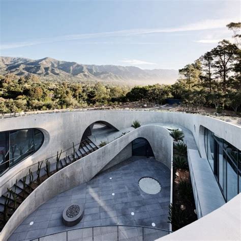 Suspension House By Fougeron Architecture Spans A California Creek