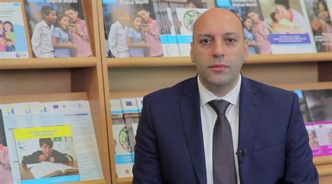 რა პრობლემებით ხვდება საქართველო ბავშვთა დაცვის დღეს ინტერვიუ Unicef ის წარმომადგენელთან