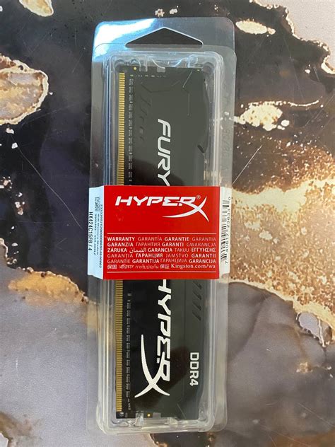رم دسکتاپ Ddr4 تک کاناله 2400 مگاهرتز Cl17 هایپرایکس مدل Fury ظرفیت 4