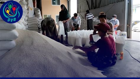 ၂၀၂၄ မှာ ဆန်တန်ချိန် ၃ သိန်း တင်ပို့နိုင်ခဲ့ပေမယ့် ၂၀၂၅ မှာ ခက်ခဲနိုင