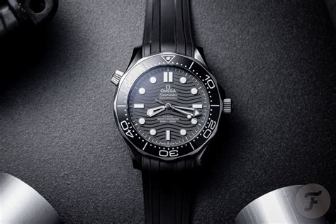 【f】 Hands On Omega Seamaster Diver 300m Black Ceramic
