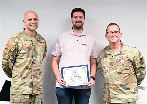 Exceptional Oc Alc Performers Recognized By Commander Tinker Air