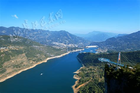 水布垭秋色渐染香浓寨 水布垭镇 建设 乡村旅游