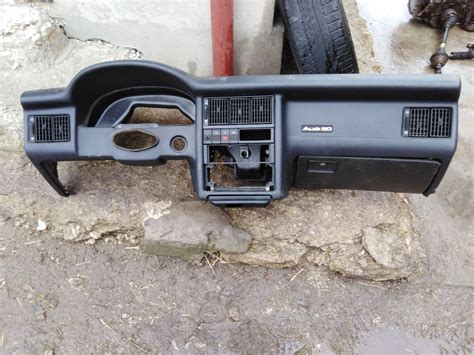 Audi 80 B4 1994 900 грн Інші деталі салону Загіря на Olx