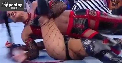 Becky Lynch Sexy 9 Photos Thefappening