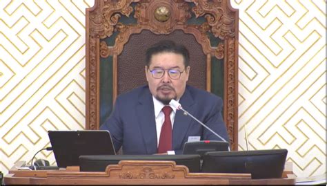 100 мянган иргэний дэмжсэн саналыг УИХ ын даргад хүргүүллээ E Mn