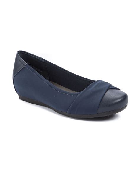 Baretraps Womens Mitsy Slip On Flats Macys