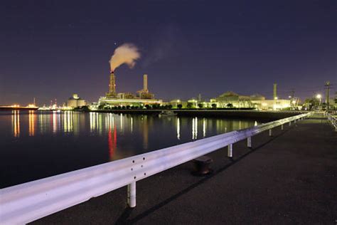 夜景写真家 犬飼誠人監修 神奈川県横浜市磯子区の夜景 新磯子町宇部コンクリート前 夜景Navi
