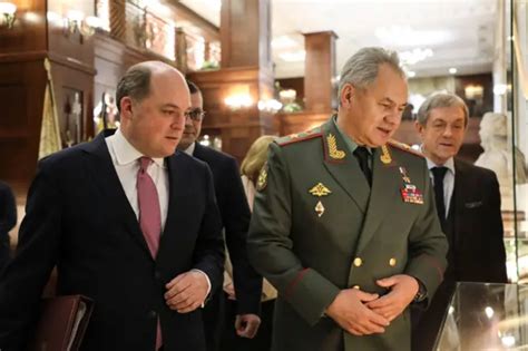 Бен Воллес міністр який допомагав Україні найбільше і закликав її бути вдячною Bbc News Україна