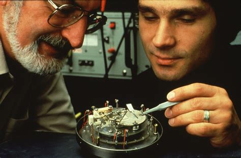 Scanning Tunneling Microscope Ibm