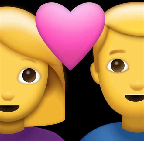 Download Emoji Couple With Heart
