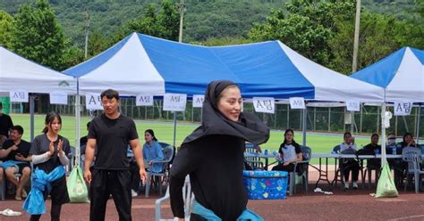 K 씨름 세계화 한걸음 더 찾아가는 전통씨름 제2회 인제대 총장배 외국인 학생 장사 씨름대회 성공적 개최