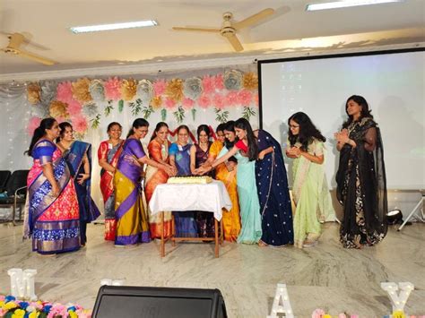 Gnits Cse Department On Linkedin Faculty And Students Of Iii Yr Of Cse