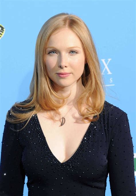 Molly C Quinn Artofit